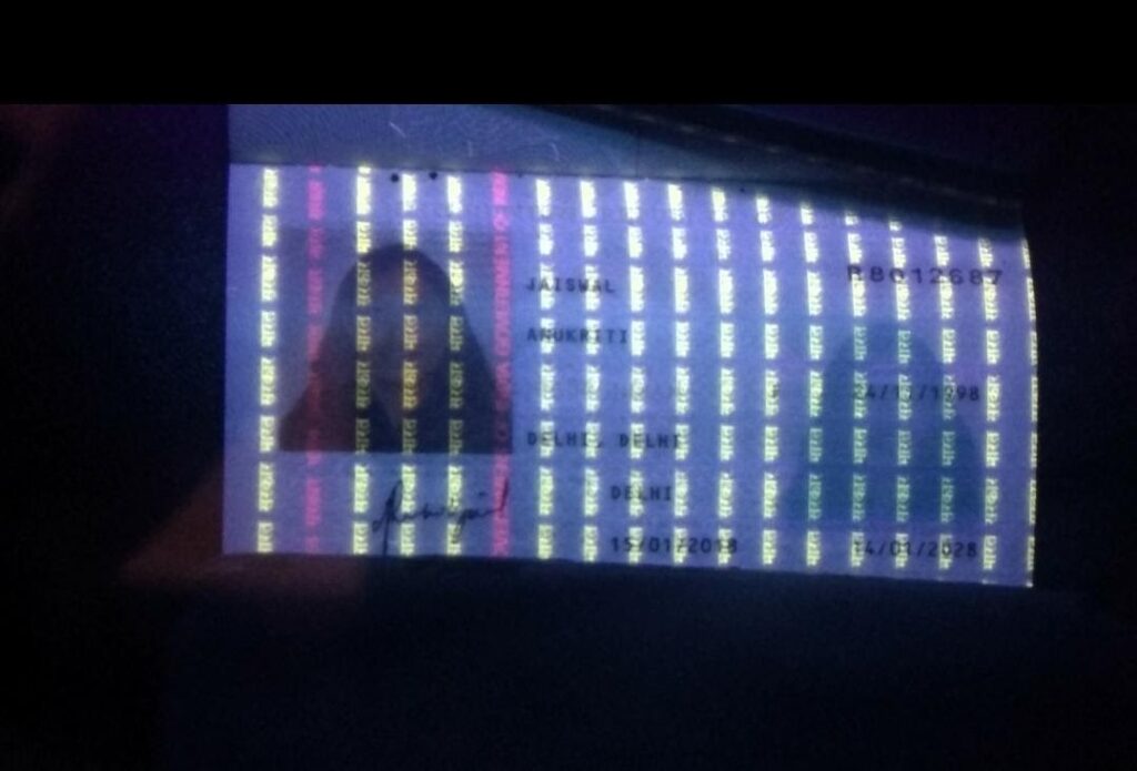 Indian Passport Robust 7 Security Features - Nyayik Vigyan